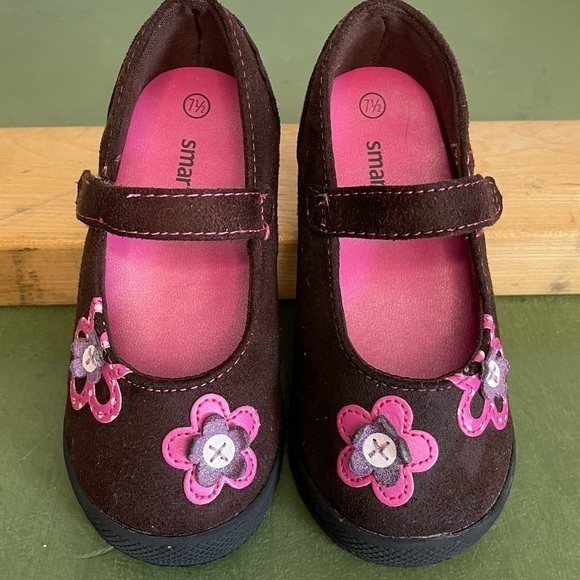 Smart Fit | Shoes | Smartfit Mary Jane Toddler Shoes With Flowers ...